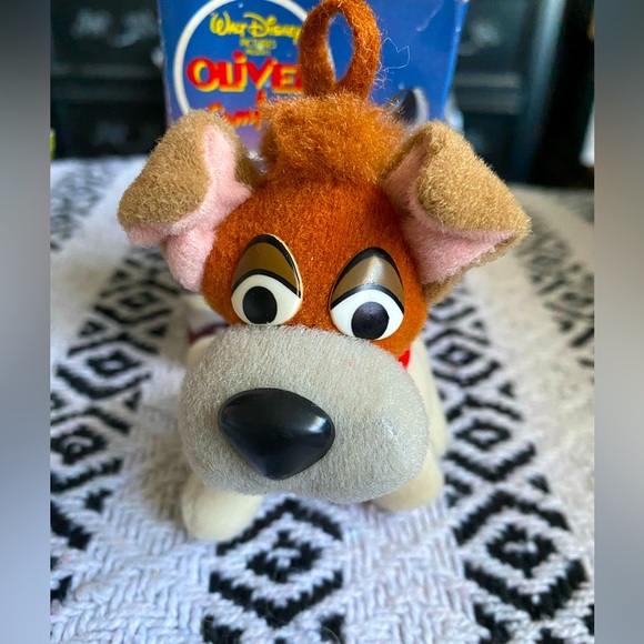 Disney | Toys | Vintage 988 Walt Disney Oliver Company Dodger Plush ...